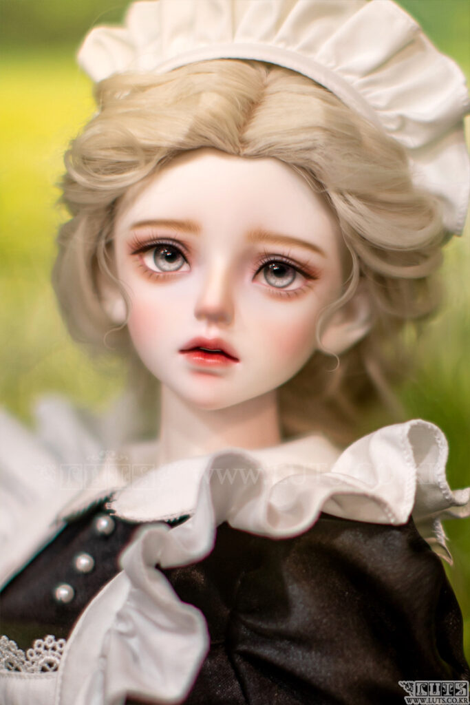 Senior MELON – Denver Doll Emporium